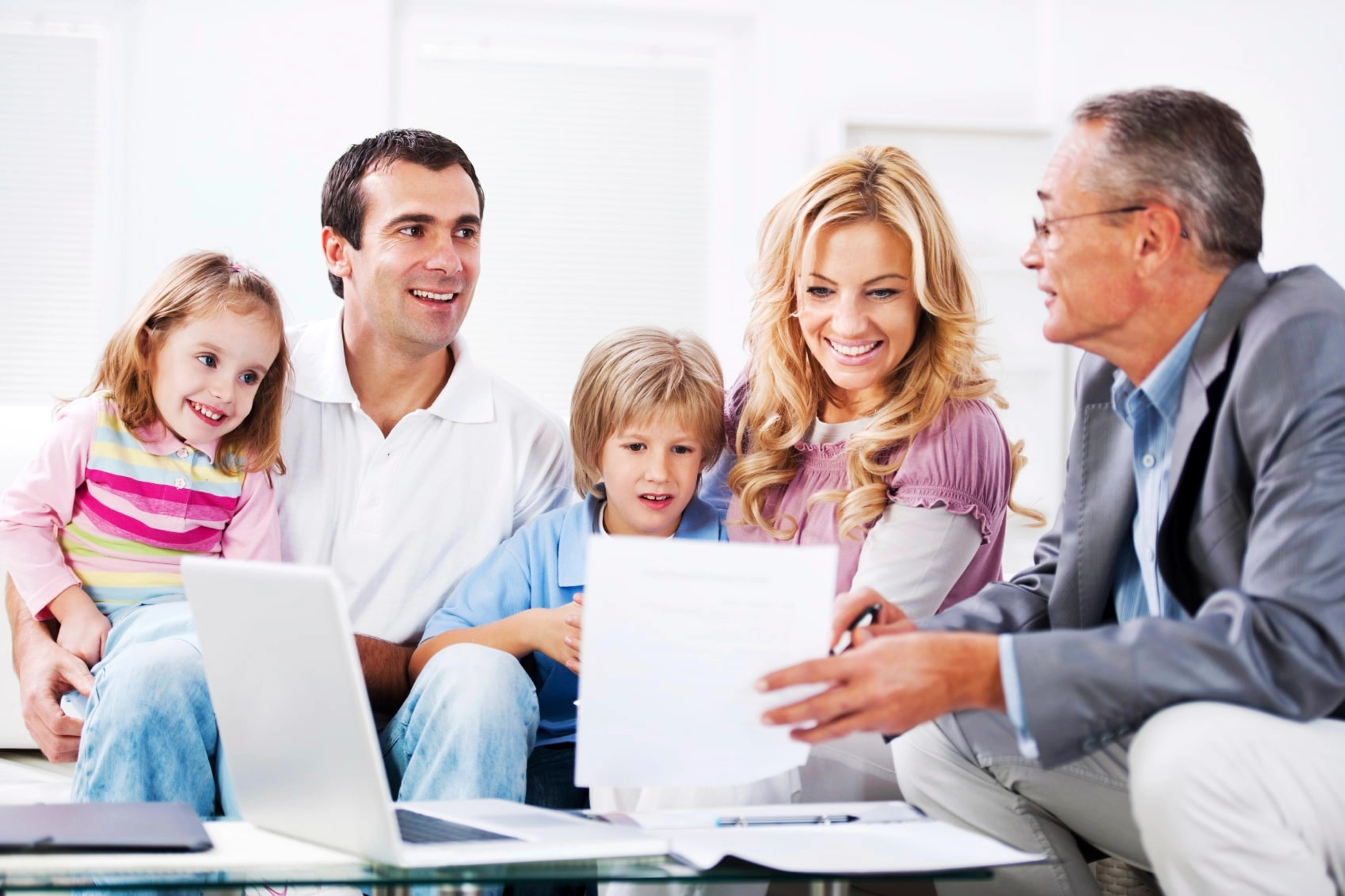 Geld lenen zonder bank? Het is mogelijk! Atlantis Financiers